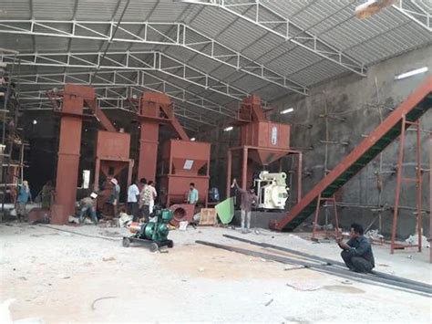 Semi Automatic Cattle Feed Plant At ₹ 500000plant Automatic Pouch