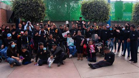 Así Es Regalar Juguetes A Personas Con Discapacidad Intelectual En México