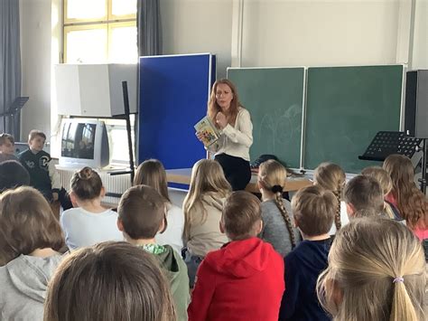 Grundschule Ubbedissen Lesung Mit Nina Weger