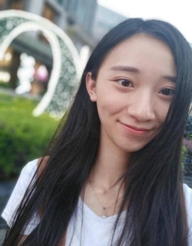努比亚z20 Vs Vivo Nex谁的设计语言更成熟？ 每日头条