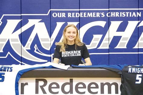 Knights Volleyballs Cheyenne Lang Commits To Bismarck State News Sports Jobs Minot Daily News
