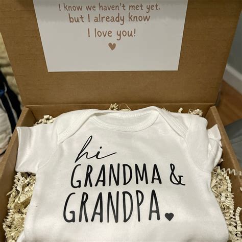 Pregnancy Announcement Box Hi Grandma And Grandpa Hi Daddy Etc