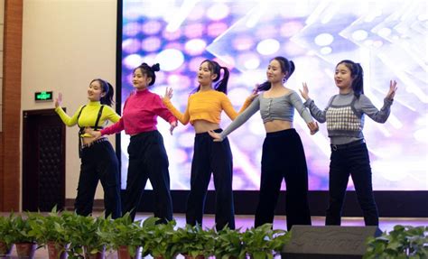 幼师专业都学什么课程？ 知乎