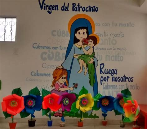 Mural Gigante Dedicado A La Virgen María