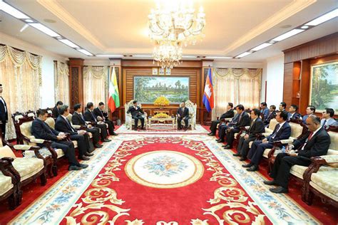 សម្តេច ហេង សំរិន ទទួលជួបសវនាការជាមួយអនុប្រធានាធិបតី សាធារណរដ្ឋសហភាពមីយ៉ាន់ម៉ា នៅរាជធានីភ្នំពេញ