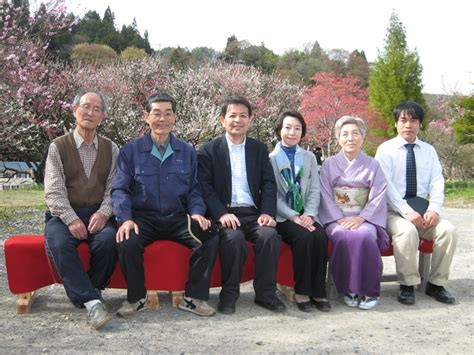 喬木村山菜祭り、小野子クラインガルテン10周年祝賀会、鈴岡城址公園つつじ祭りなどを訪問 宮下一郎 ブログサイト