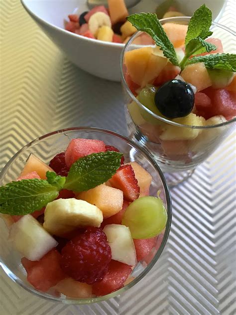 Cómo preparar una ensalada de fruta tropical fácil y deliciosa