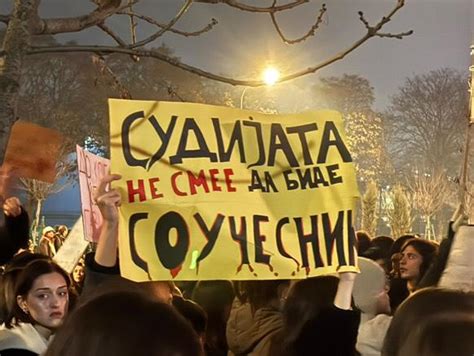 Фросина најсилно ги сврти рефлекторите кон судството Либертас