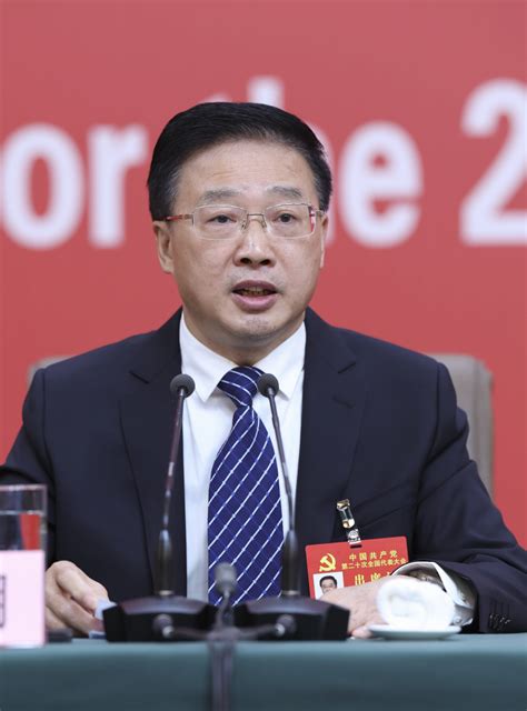 “法不能向不法让步”，又一次申明法治威严与底线新京报快评向社会正当防卫童建明