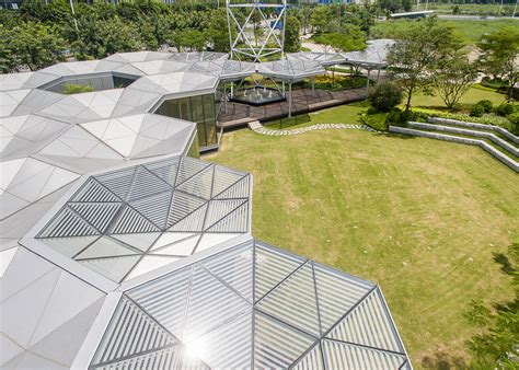 Open Architecture Develops Reconfigurable Construction System