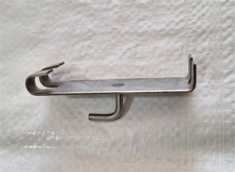 Clock Hook At Rs 35 Display Hooks In Thiruvananthapuram Id 2851110456412