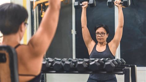 Boulder Shoulder Basics — How To Do The Dumbbell Shoulder Press