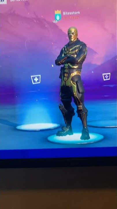I Got The Golden Skull Trooper In Fortnite Youtube