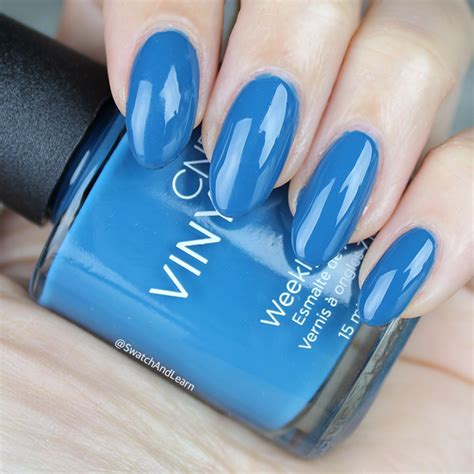 Cnd Vinylux Splash Of Teal Swatches And Review Swatch And Learn