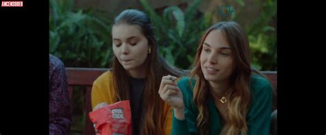 Beatrice Bartoni Nude Pics Seite 1