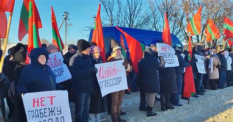 video Agenții economici din stânga Nistrului protestează Sunt