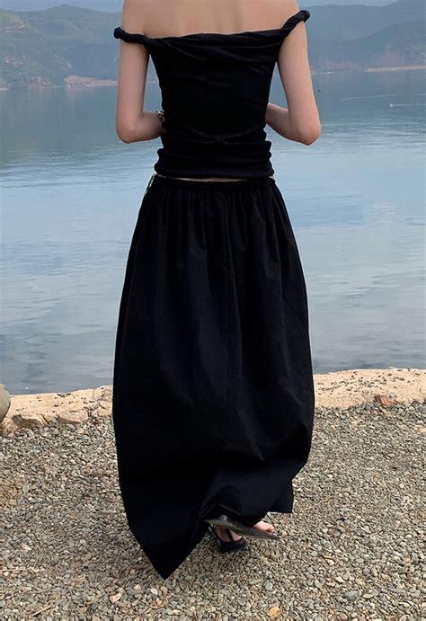 Twisted Off Shoulder Sleeveless Top In Black Retro Indie And Unique