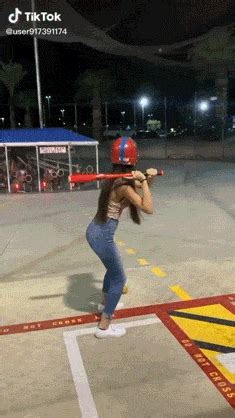 Hot Girl Fails