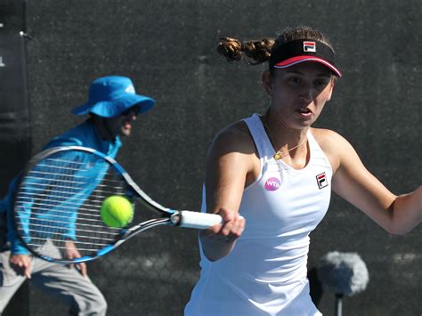Finish This Sentence Elise Mertens Hobart International Tennis