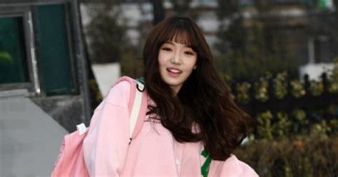 Ten Photo 프로미스나인 노지선 오늘은 핑크핑크해