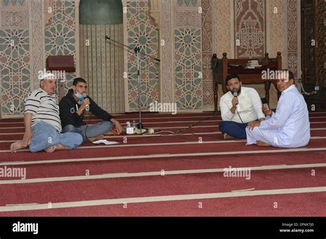 Muslims Perform First Eid Al Fitr Prayers At Mosques In Covid 19