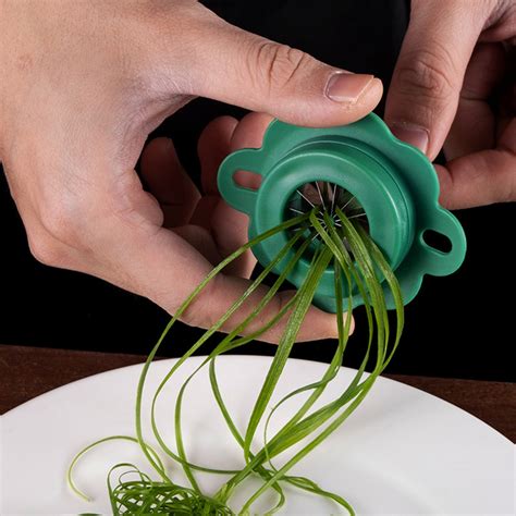 Badu Bg Шредер за зелен лук с 12 образни остриета от неръждаема стомана дупка за окачване