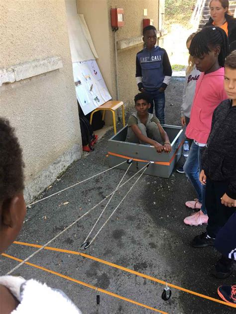 Faites des sciences à l INSPE Ecole C Freinet Soyaux