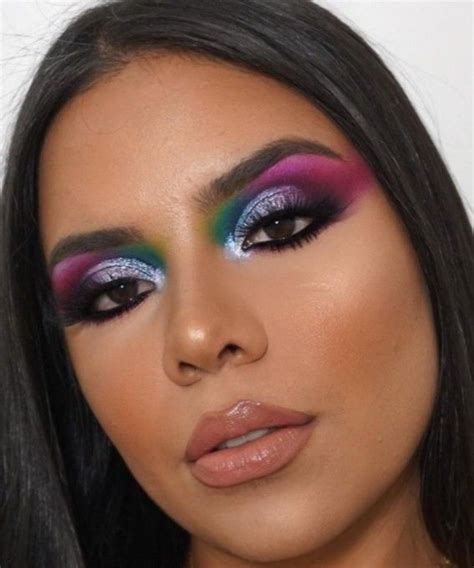 Pin En Carnaval Cara Bonita Caras Maquillaje
