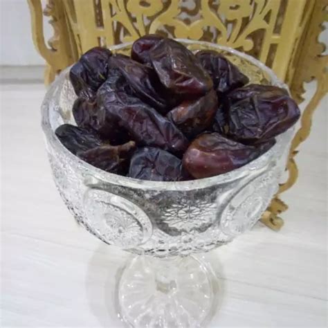خرید و قیمت خرمای پیارم ریز یک کیلویی محصولات جیرفت ارسالی از تهران از
