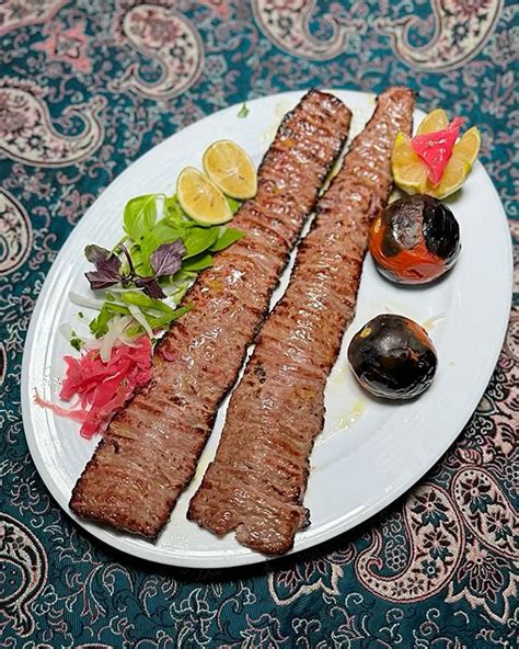 ‎رستوران سنتی لانه کبوتر‎ ‎طعم اصیل کباب هارو اینجا امتحان کنید در