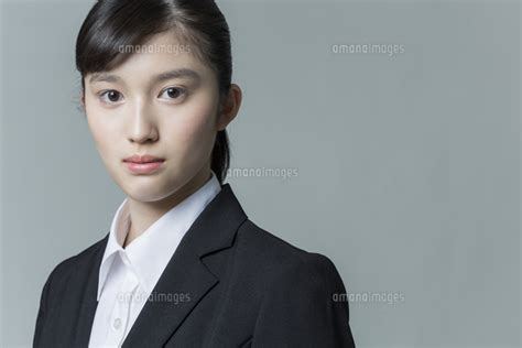 足枷 行方不明 教会 就活 スーツ 無料 デコードする 財政 映画