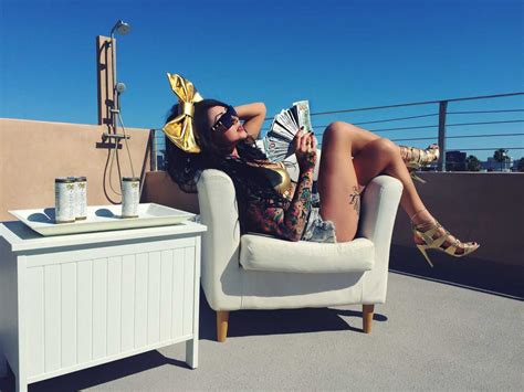 Melissa Marie Greens Feet I Piedi Di Melissa Marie Green