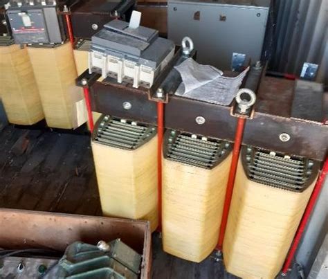 Transformators Trifase Rigfinder
