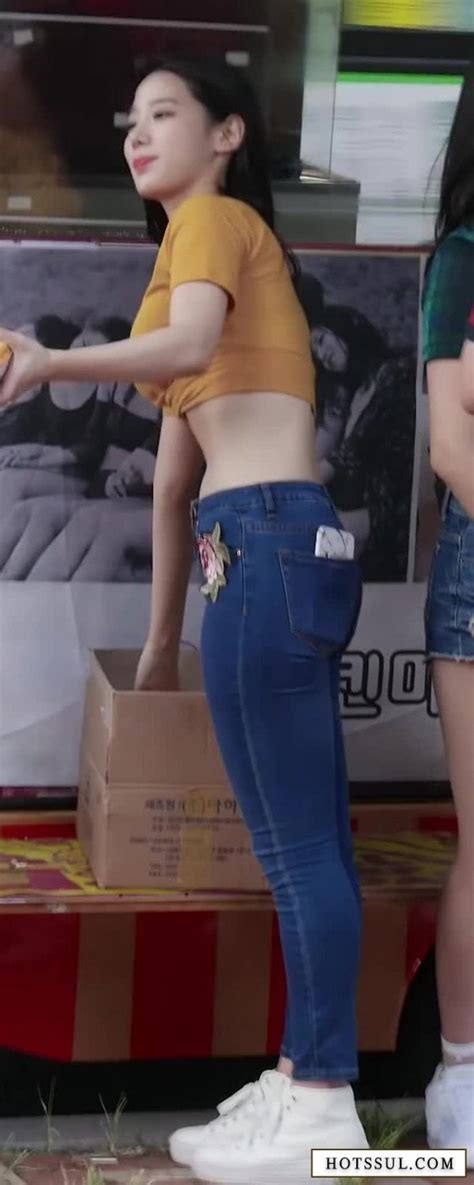 베리굿 조현 섹시한 배꼽 노출