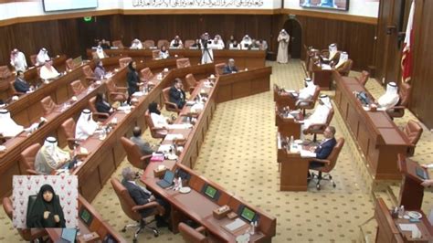 صحيفة الوطن البحرينية عاجل الشورى يوافق بالإجماع على مرسوم التقاعد