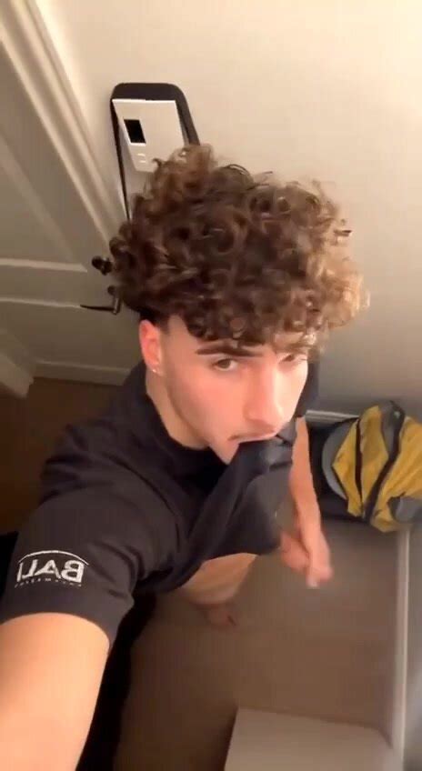 Hot Guy Jerking Big Cock ThisVid Com