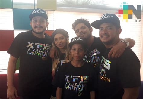 Porfi Baloa se impone en México con XFis Cumbia