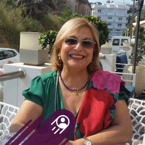 סיפורים זו הבת של גוליה רוברטס 😮🔥 הייזל הופיעה בציבור דבר נדיר — והיא גבוהה מדהימה