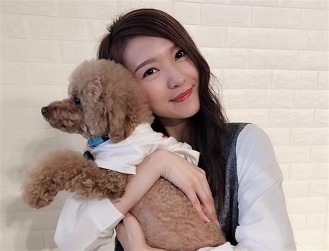 恭喜！tvb前知名女星宣布二胎产子，离巢转型做网红收入可观二胎港姐陈华鑫新浪新闻