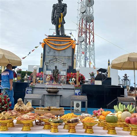 ร้ ร้านบุญเลี้ยงสังฆภัณฑ์ ดอกไม้สด และรับจัดการนอกสถานที่