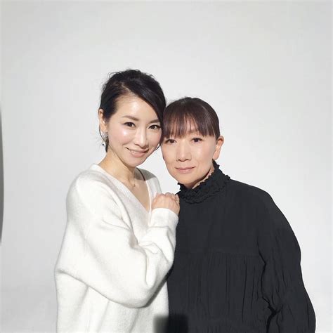 ご両人とも奇跡の50代 Couple photos Photo Scenes