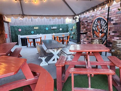 Feature Brat Haus The Scottsdale Living