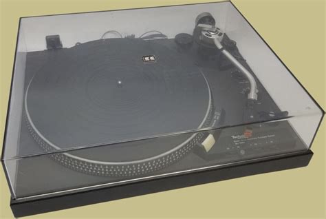 Technics SL Vintage Turntables