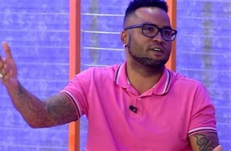 Carlos Alberto é Condenado Por Agressão Após Piada Sobre Caneta De