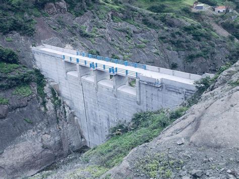 Barragem Principal E Estrada De Acesso Armando Cunha Cabo Verde