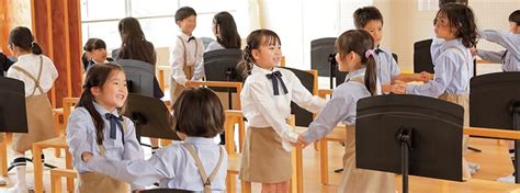 制服紹介 九州文化学園小学校・九州文化学園中学校