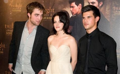 Close Up Cast Twilight Saga Twilight Series Photo 15601365 Fanpop