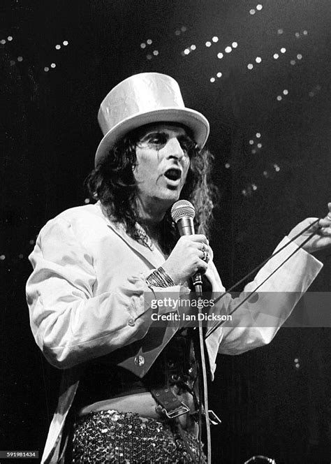 Alice Cooper Performing On Stage At Greens Playhouse Glasgow News
