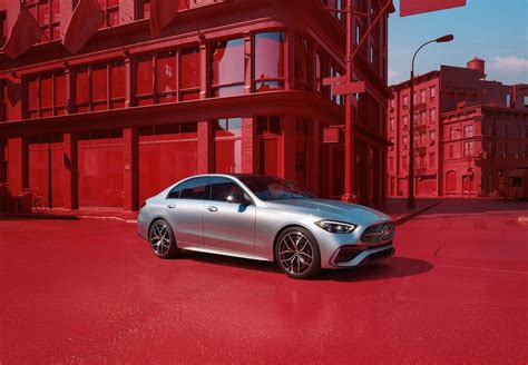 Whats The Difference Mercedes Benz C Class Vs Bmw 3 Series House Of