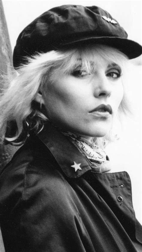 Pin By ⭐️𝚂𝚘𝚙𝚑⭐️ On 𝙳𝚎𝚋𝚋𝚒𝚎 𝙷𝚊𝚛𝚛𝚢 Blondie Debbie Harry Deborah Harry Blondie Deborah Harry